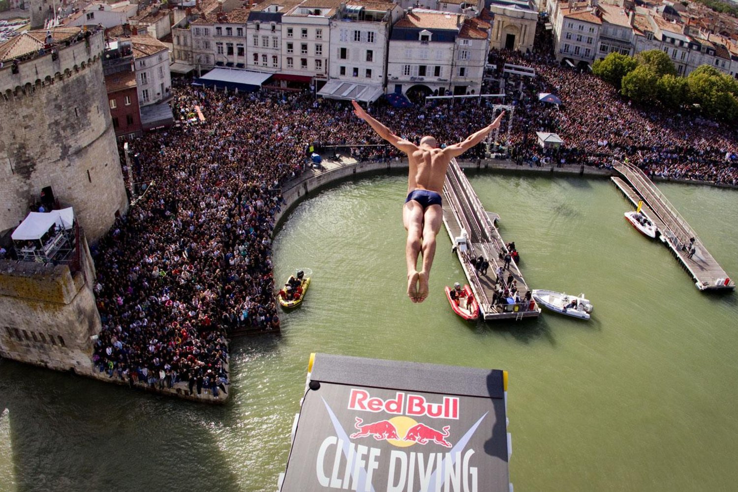 En live du Red Bull Cliff Diving - TBK